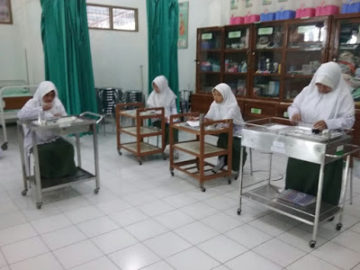 STIKESMUS Keperawatan Anak Terapkan Pembelajaran Metode PSI – STIKESMUS